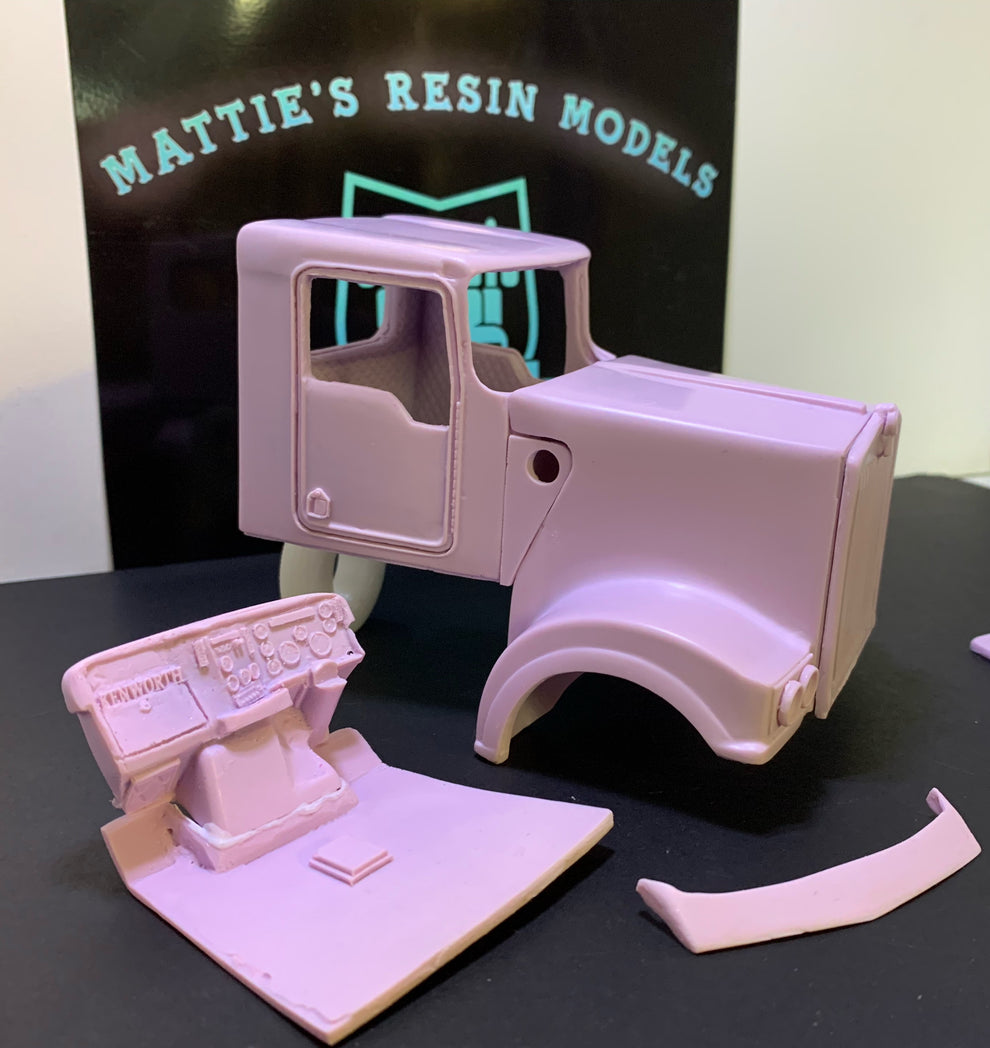 1/25 Kenworth T908 day cab conversion kit. – Mattie's Resin Models
