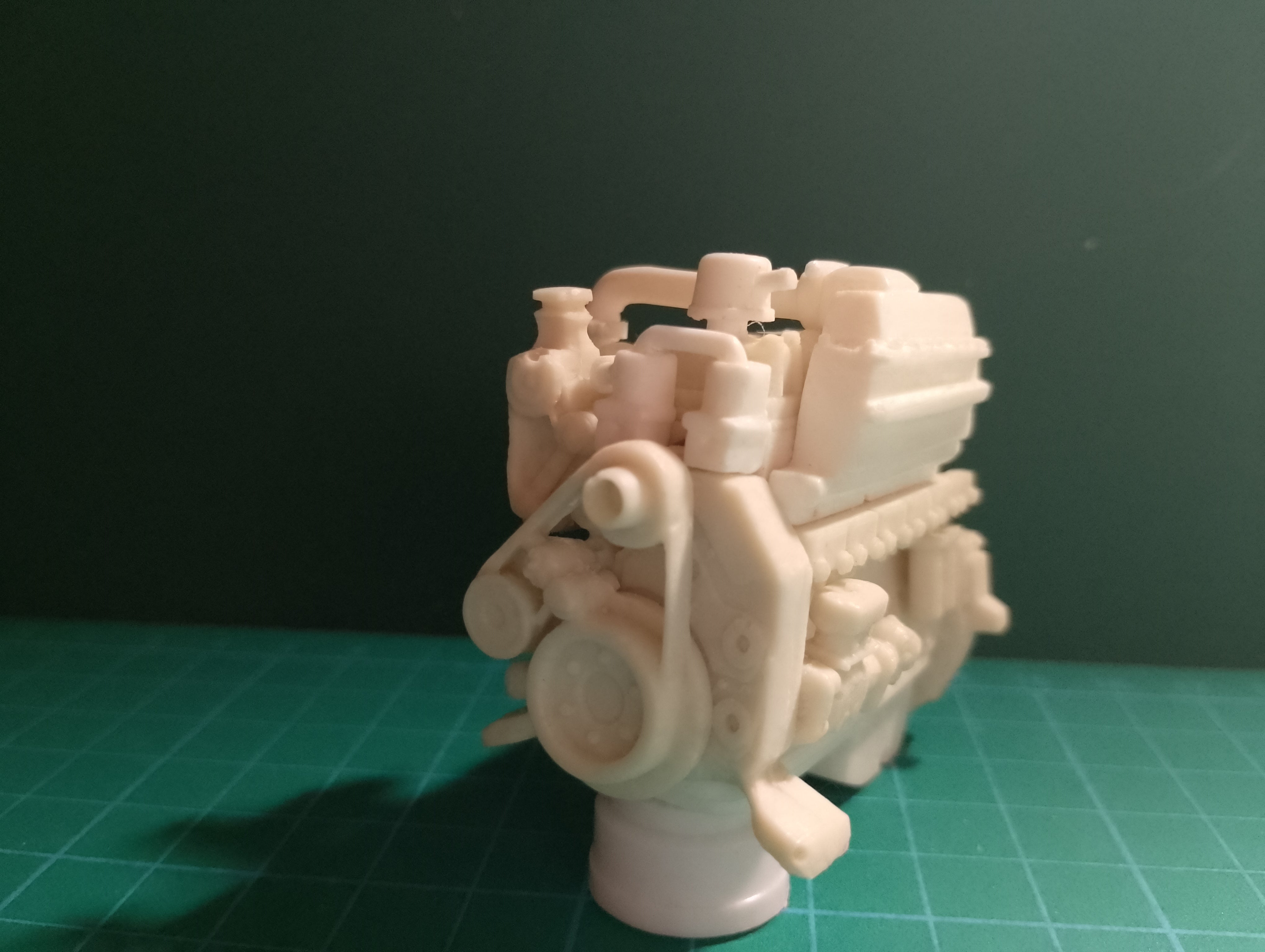 1/25 Cummins KTA engine kit – Mattie's Resin Models